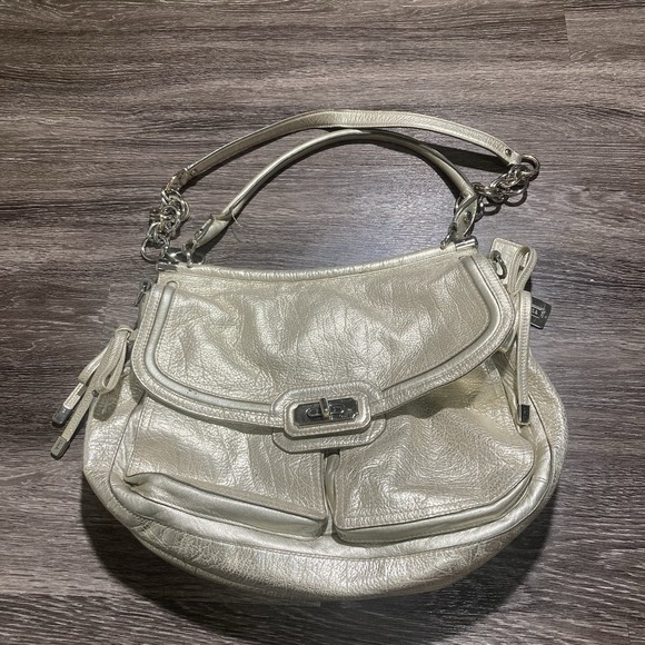 Coach | Bags | Coach Chelsea Flagship Cream Leather Large Satchel ...